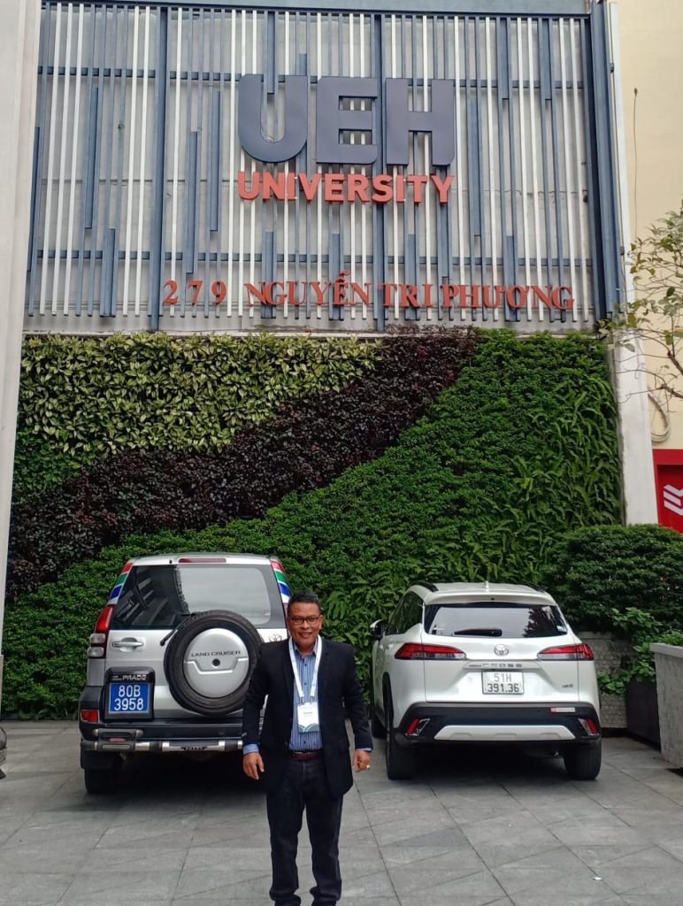 Ary Mollet Peserta Kongres Asosiasi Ekonomi Lingkungan dan Sumber Daya ...